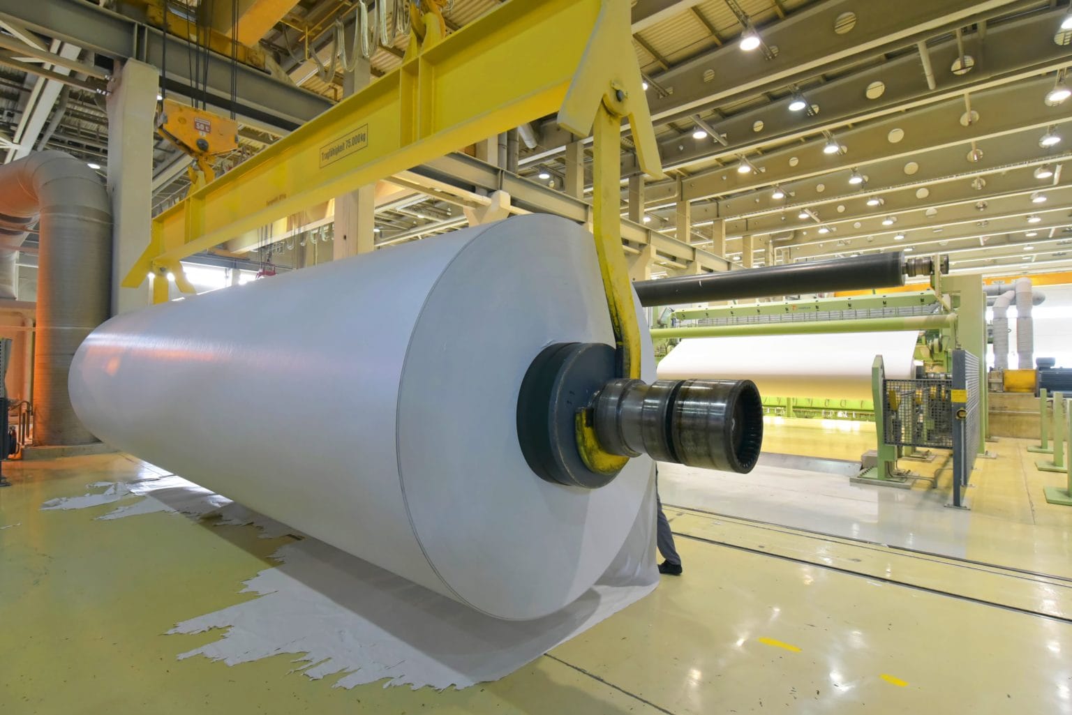 Paper Machine Dry End Roll Handling Automation - FOTH